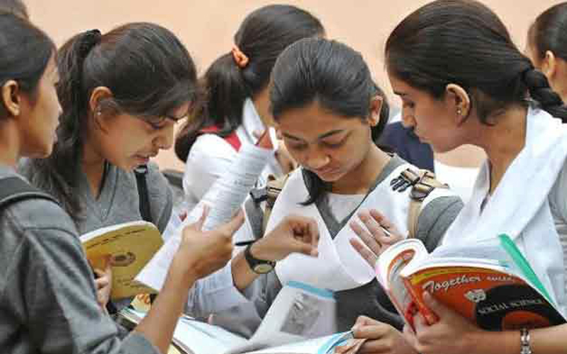 CBSE launches e-portals, helpline for students - The Sunday Guardian Live