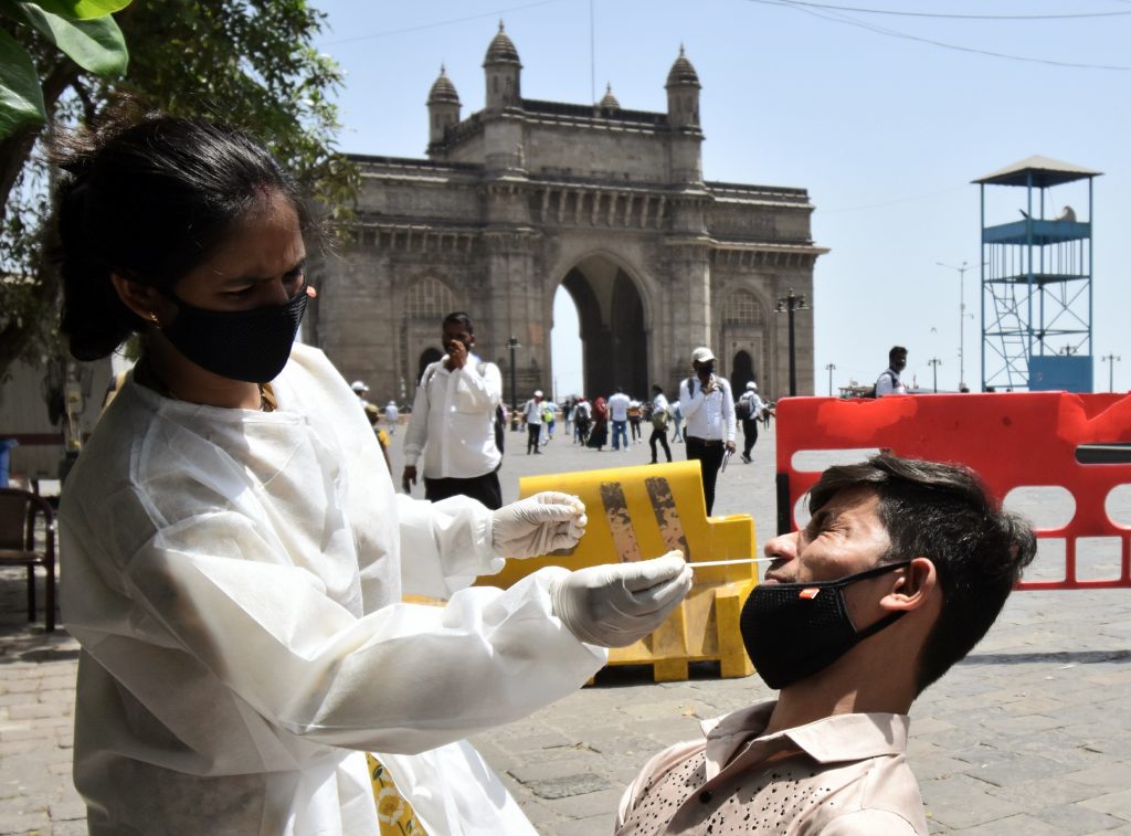 Maharashtra stares at full lockdown option - The Sunday Guardian Live