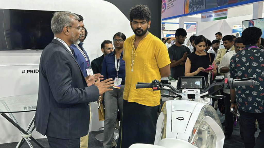 Raptee displays high-voltage e-motorcycle ahead of April launch in TN ...