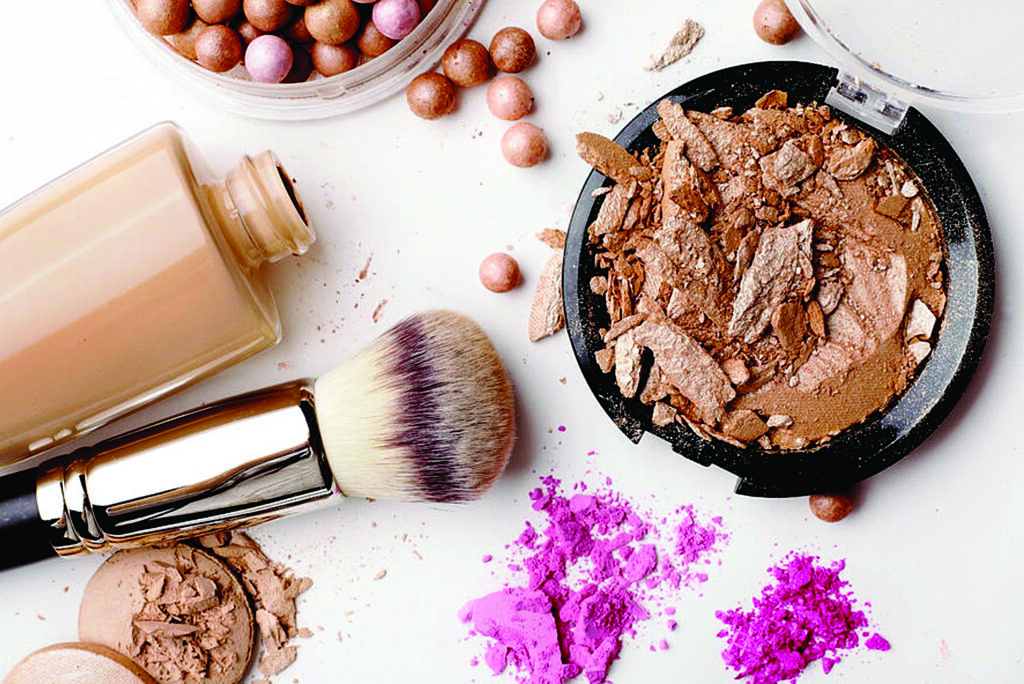 unsafe beauty: Cosmetology and the problem of hazardous cosmetics